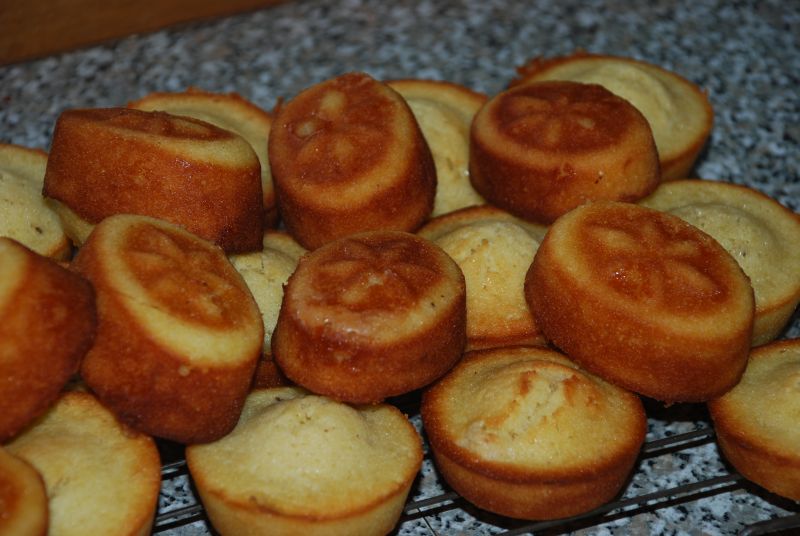 The Provincial Homemaker: Recipe: Almond Friands