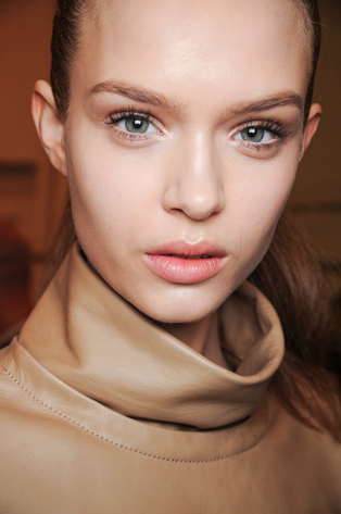 christhingsss: Fall 2011 Makeup Trends To Try