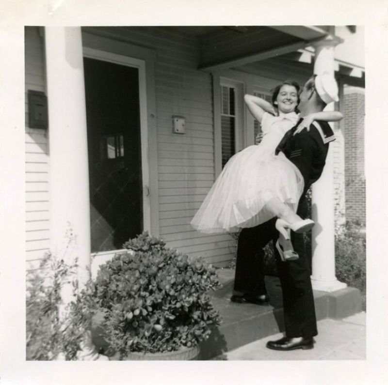 46 Lovely Portrait Photos of Couples From the 1950s | Vintage News Daily