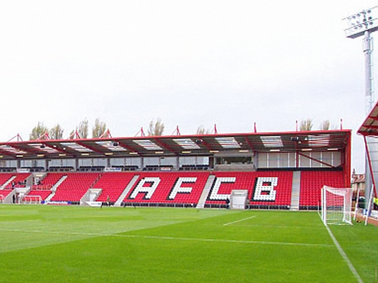 The Wycombe Wanderer: AFC Bournemouth - Fitness First Stadium