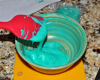 The Bake More: Gunging 2 - Sugar Spackle For Your Less Than Perfect ...