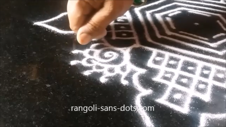 Straight line kolam step by step images | Kolam by Sudha Balaji