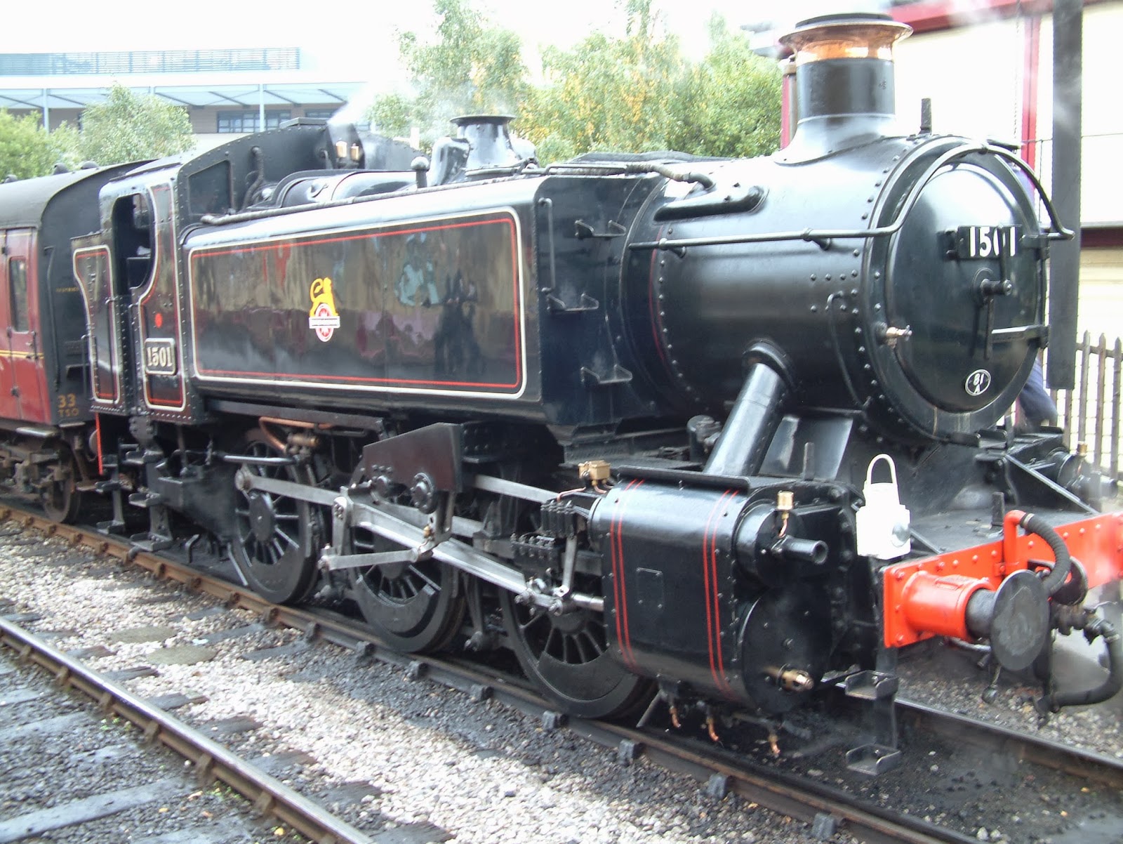 Steam Memories: GWR Panier tank 501 On the KWVR