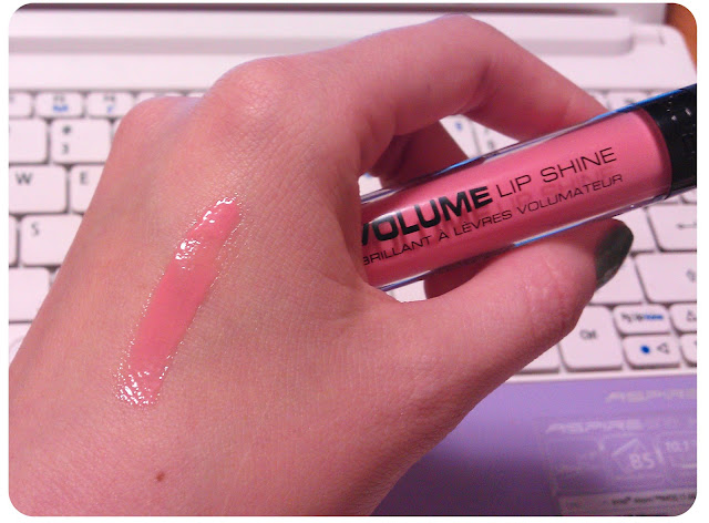 Miss Claira-Bella: GOSH's Volume Lip Shine Lip Gloss