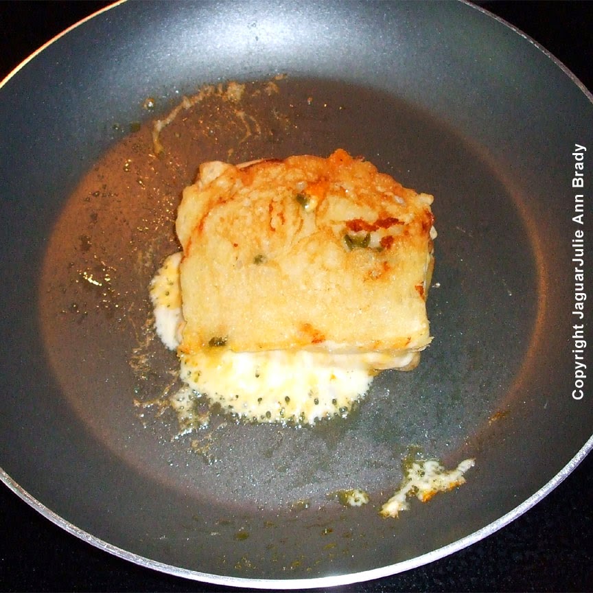 Julie Ann Brady : Blog On: How to Make a Spicy Grilled Cheese Sandwich