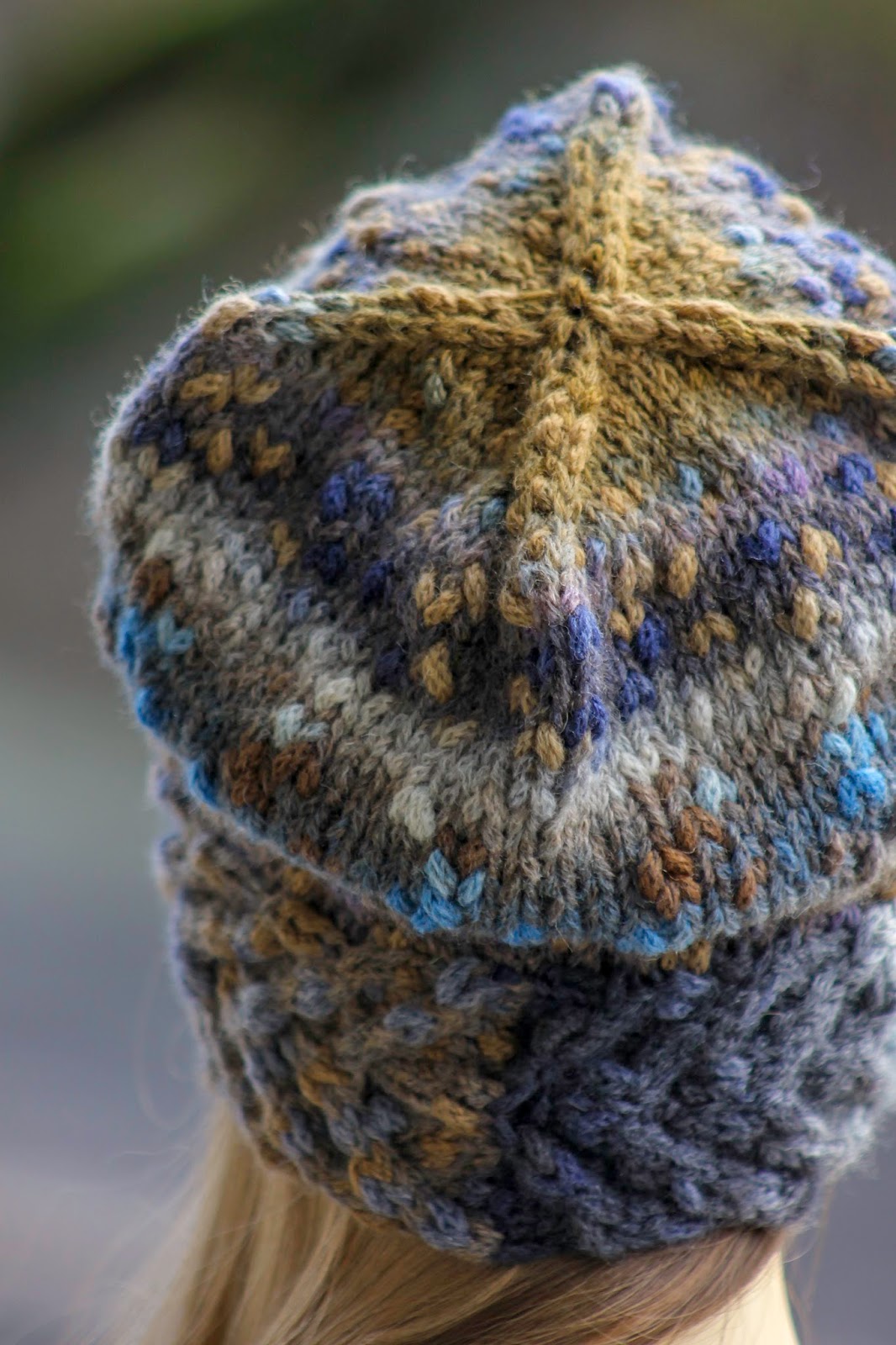 Balls to the Walls Knits: Nightmare Yarn Hat