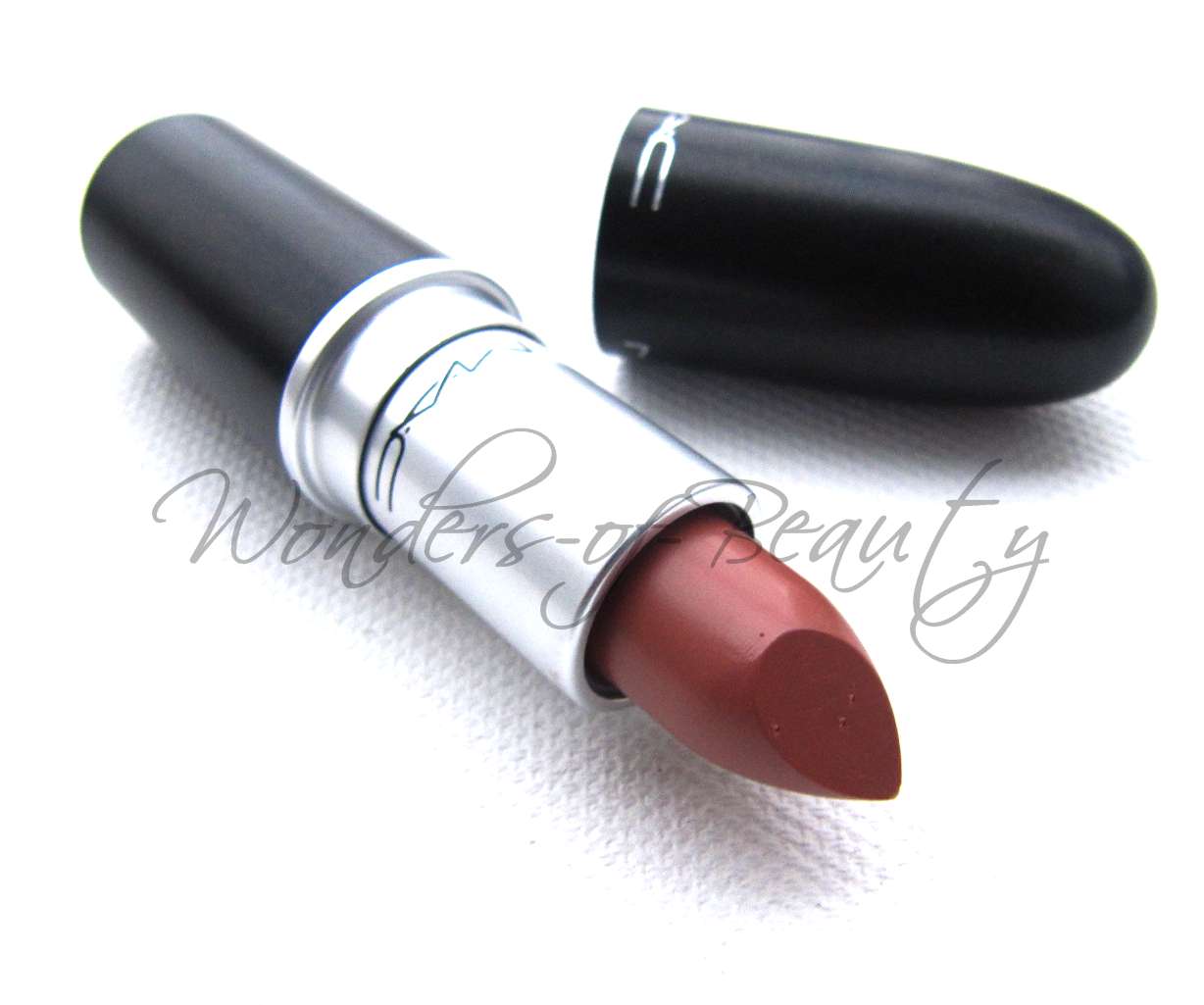 Wonders of Beauty: What's New: MAC Jubilee Lipstick