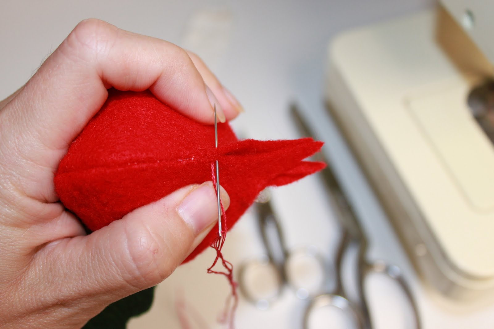 While Wearing Heels: I Heart Fake Food - Felt Radish Tutorial