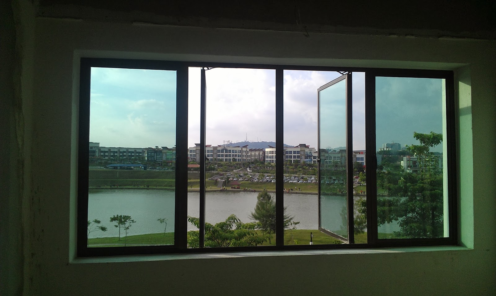 teratak kami: Aluminium Window