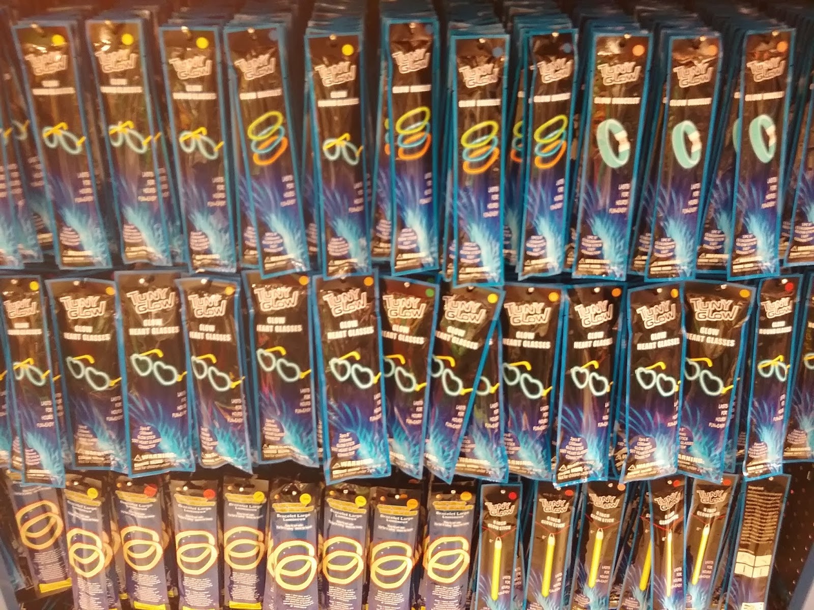 Super50 : The Philippines' first ALL 50 PESOS store opens at Robinsons ...