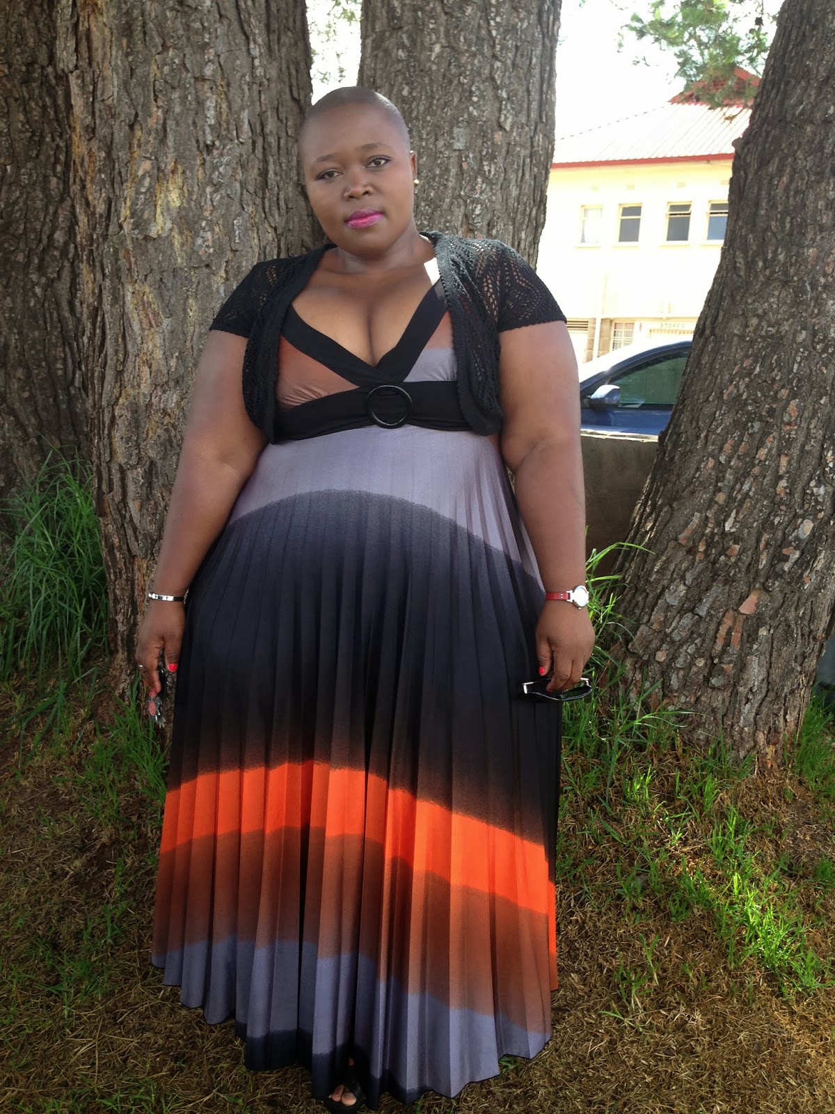 Thick Fit And Fabulous: Curves Around the World: Bombshell