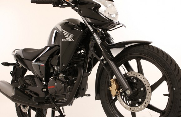 Vilões Moto Clube RS: CB 150 Invicta