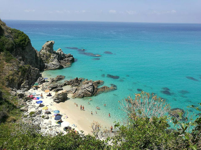 Mare spettacoloso. Corriere della Sera: Le 15 spiagge e calette più ...