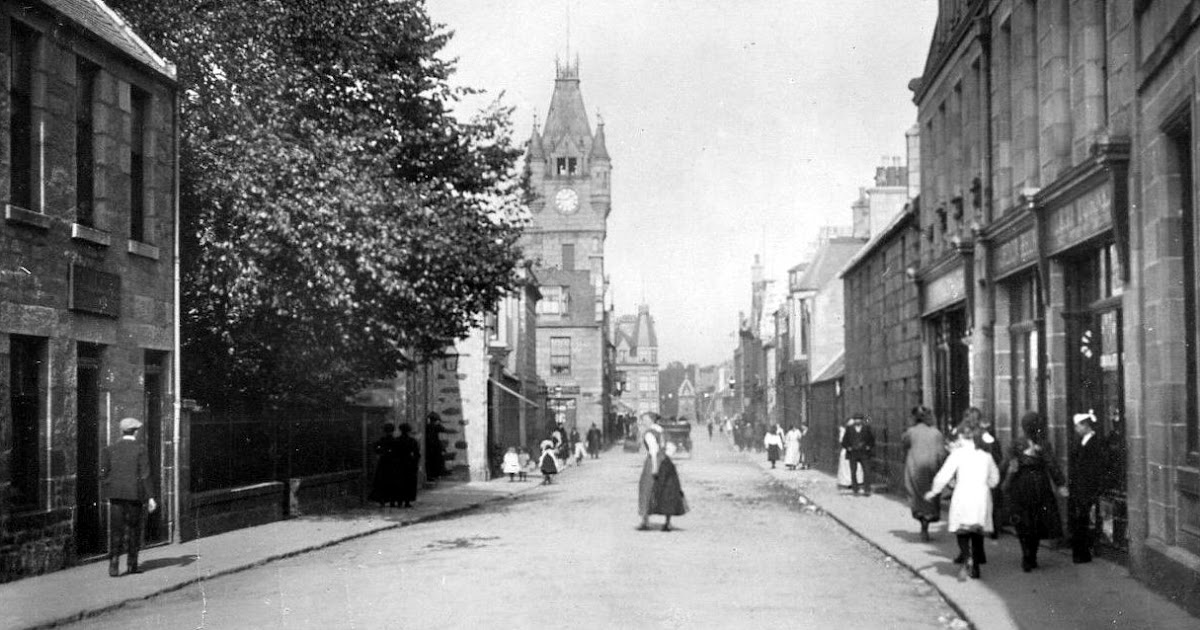 Tour Scotland: Old Photograph Gordon Street Huntly Scotland