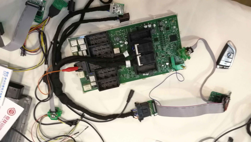 YANHUA ACDP MINI: Yanhua BMW Mini ACDP Exhibition