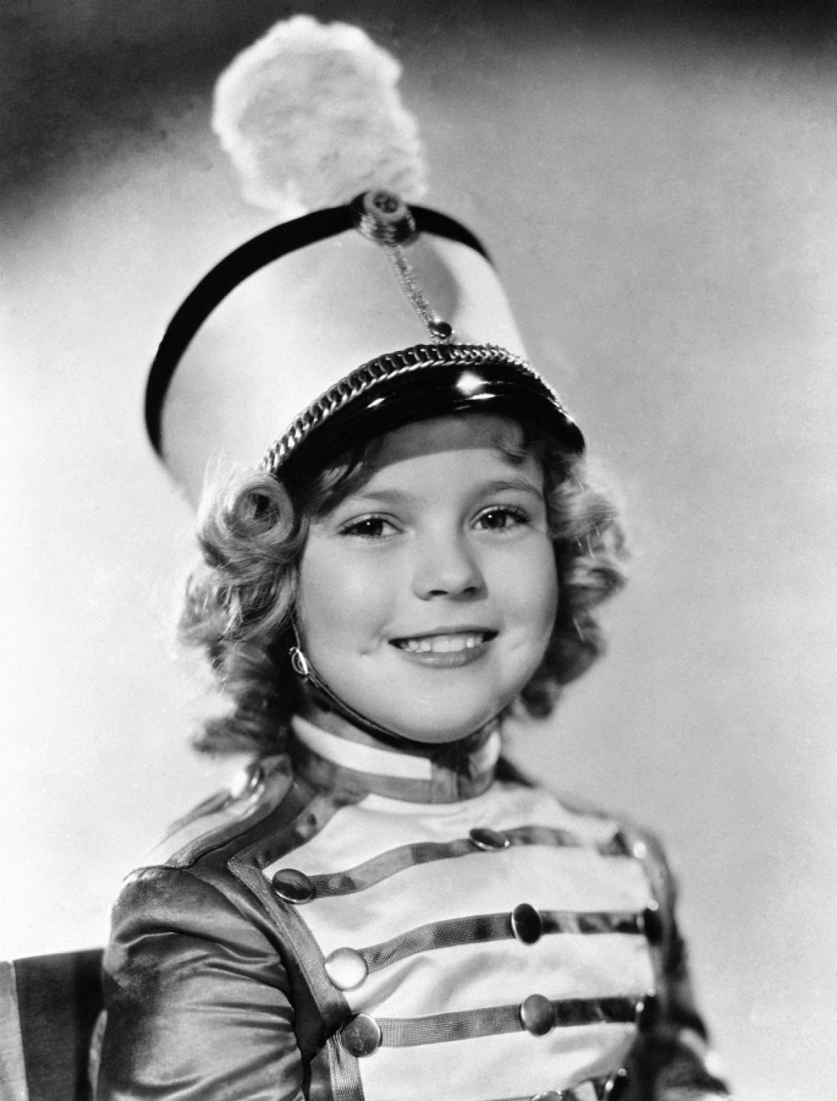35 Amazingly Cute Photos of Shirley Temple As a Child in the 1930s ...