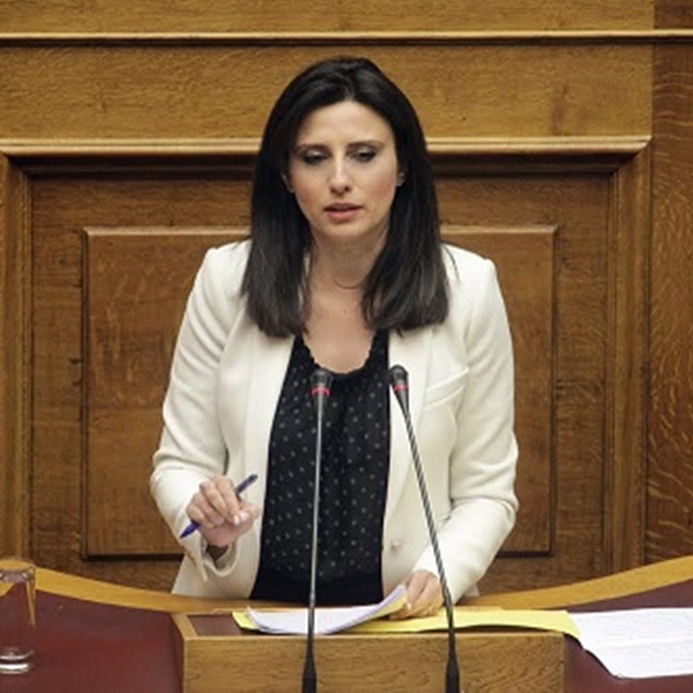 Η βουλευτής του ΣΥΡΙΖΑ, Νίνα Κασσιμάτη κράζει «για την απόφαση ...