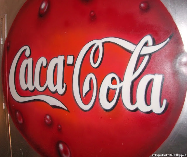 octobre 2013 | The writings on the street walls