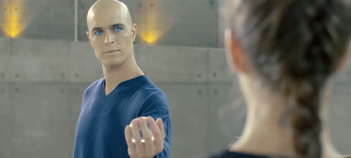 Hoje vi(vi) um filme: Crítica: Solum (2019)