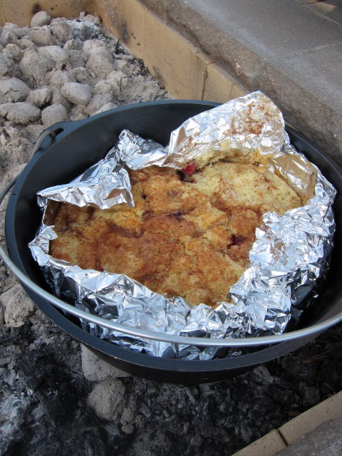 swEEts by e: Blackberry & Peach Dutch Oven Cowboy Cobbler