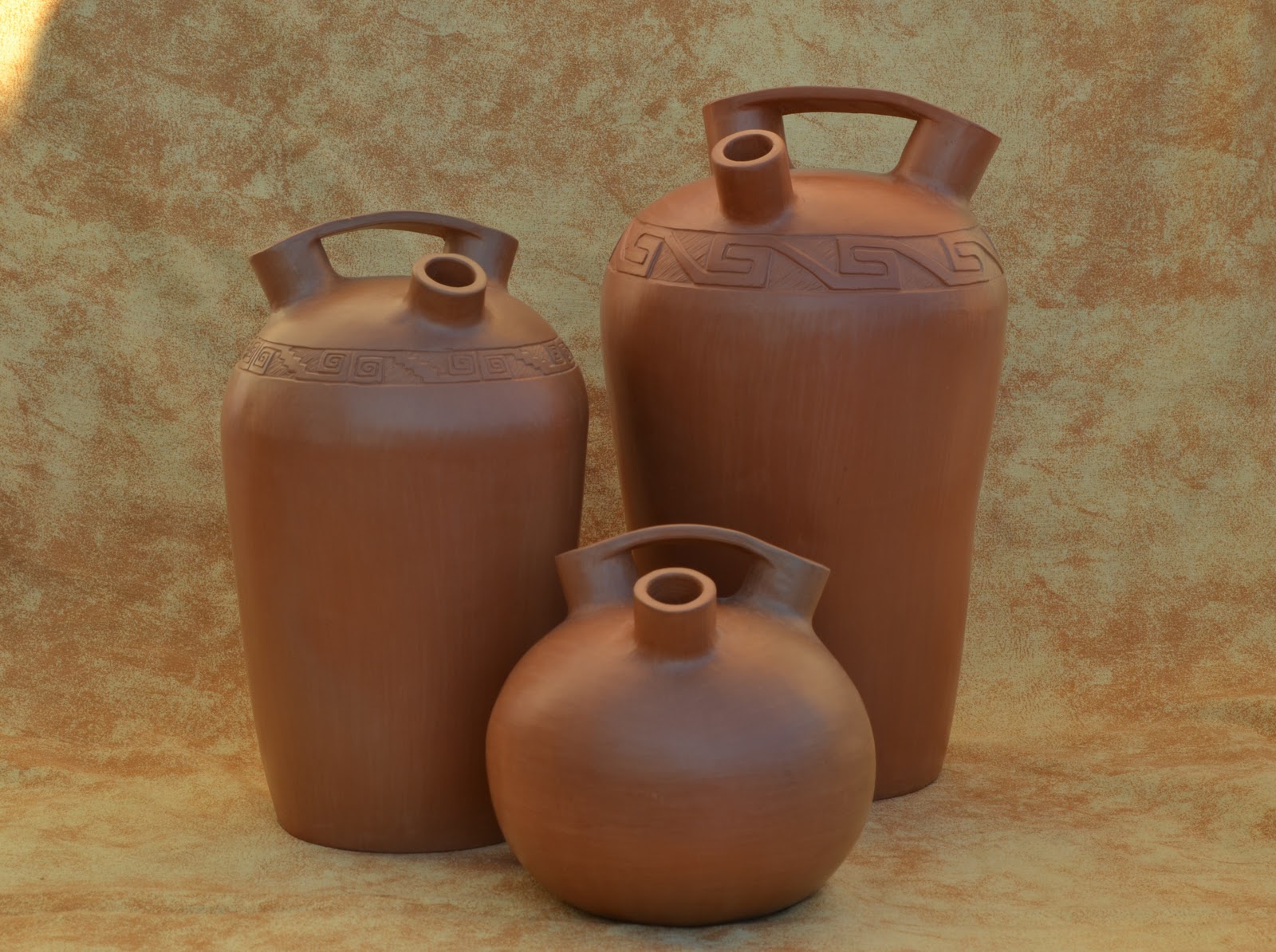 BARRO NATIVO: UNA DE BOTIJOS...