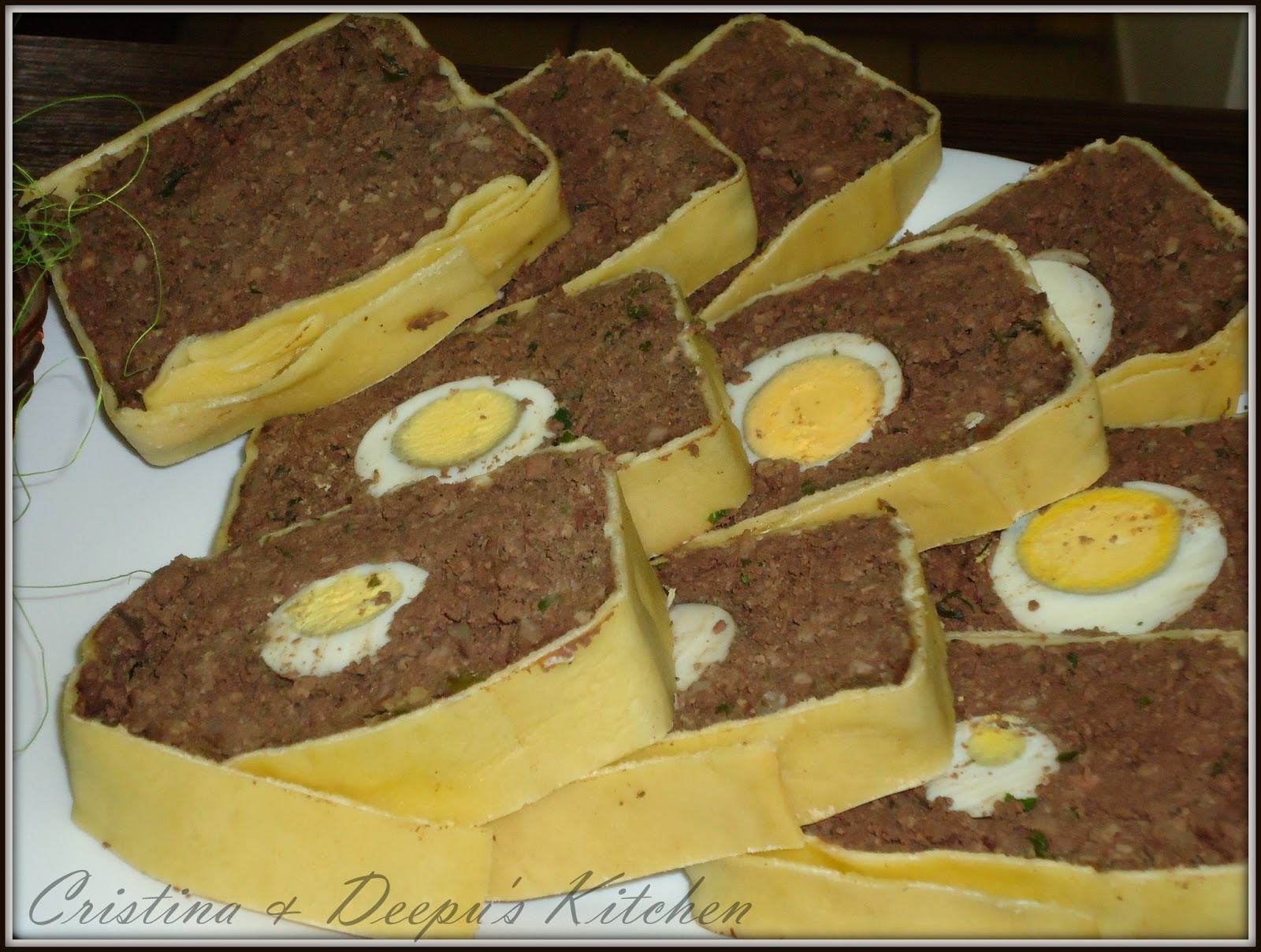 Cristina & Deepu's Kitchen: Drob de miel in aluat / Lamb Haggis in dough