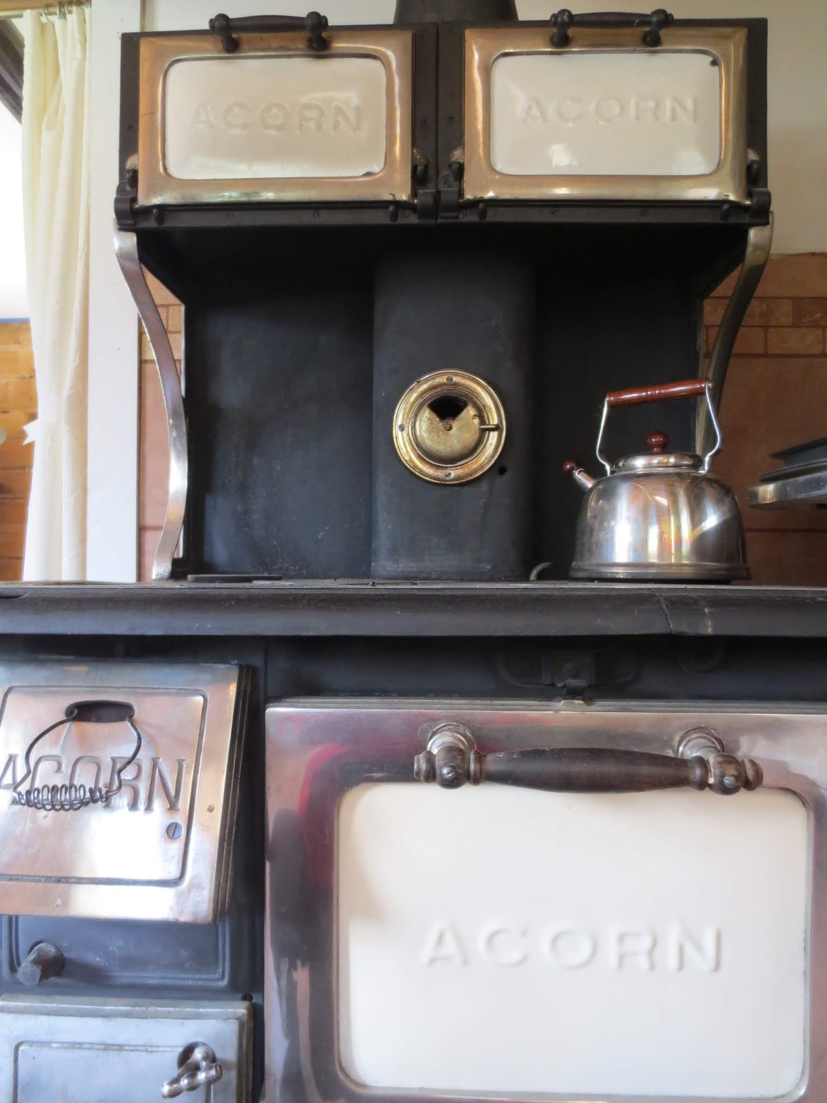 French Country Style from the Foot of the Rockies: Vintage Wood Cook ...