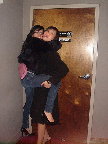 Strong Lift and Carry Photos and Videos - Strong Muscular Girls Lift ...