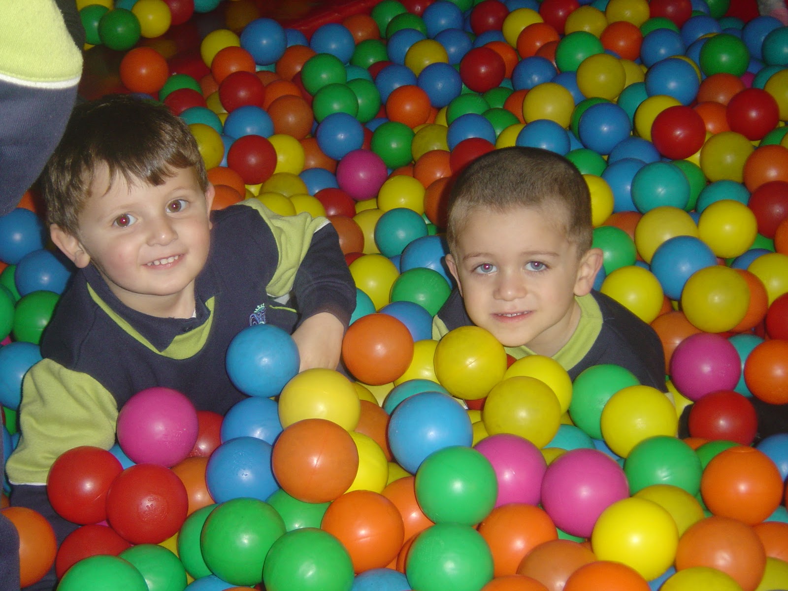 Kindergarten 1.5: Outing to Romp Around