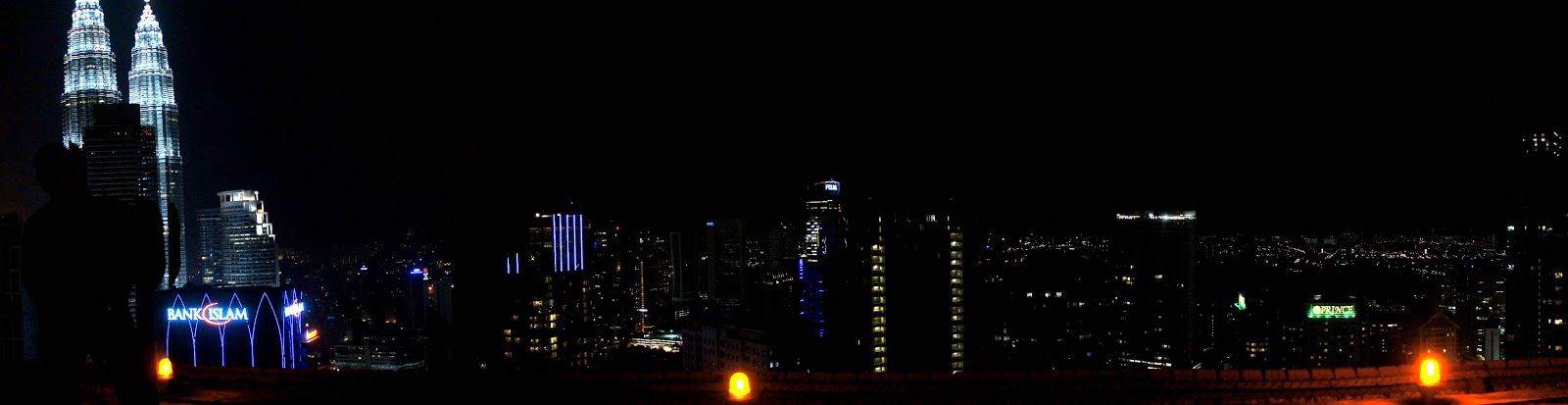 Waiii Sek Meowsss: Heli Lounge Bar @ Menara KH