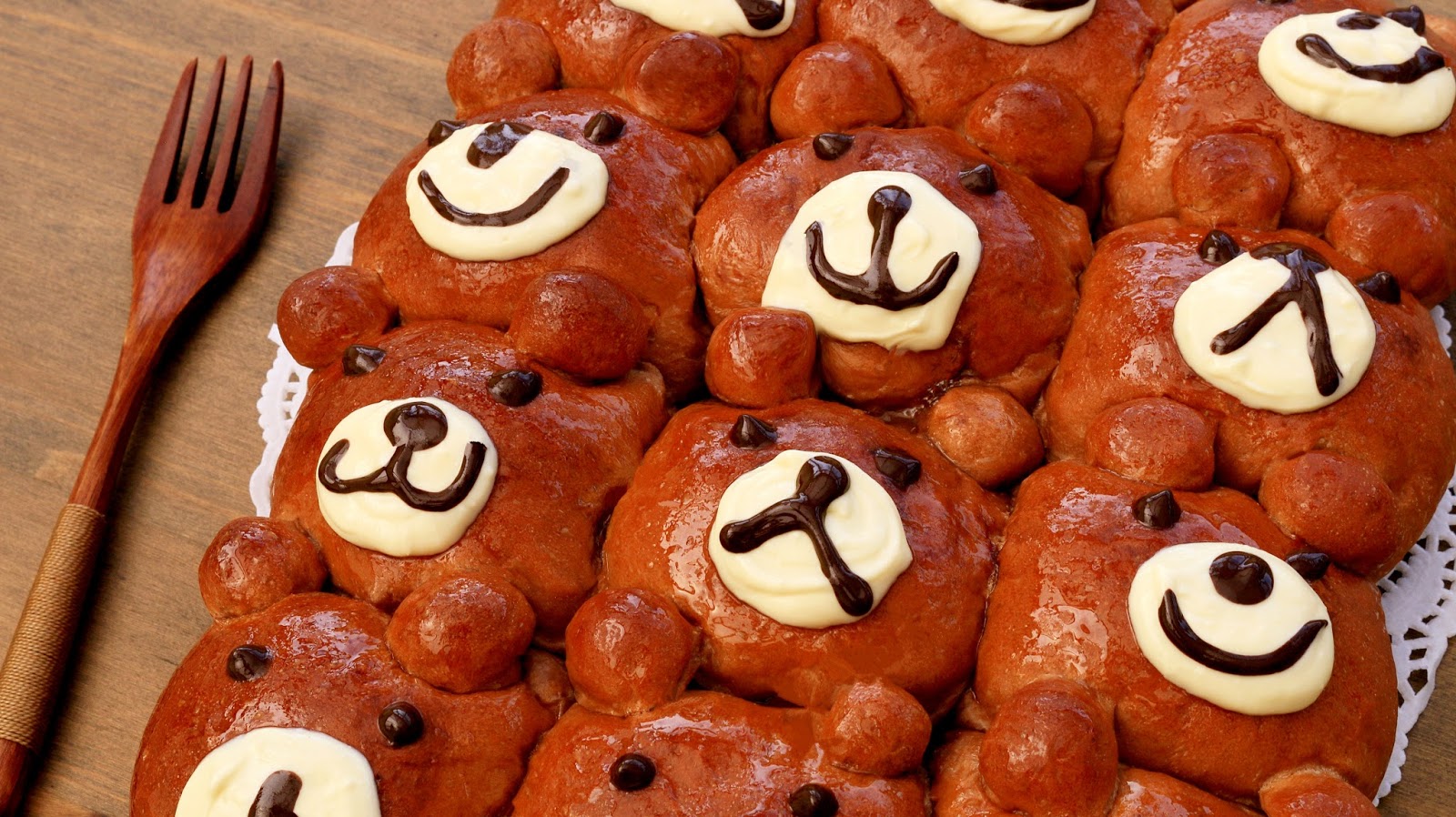 Josephine's Recipes: Homemade Rilakkuma Pull-Apart Bread Buns | Nutella ...