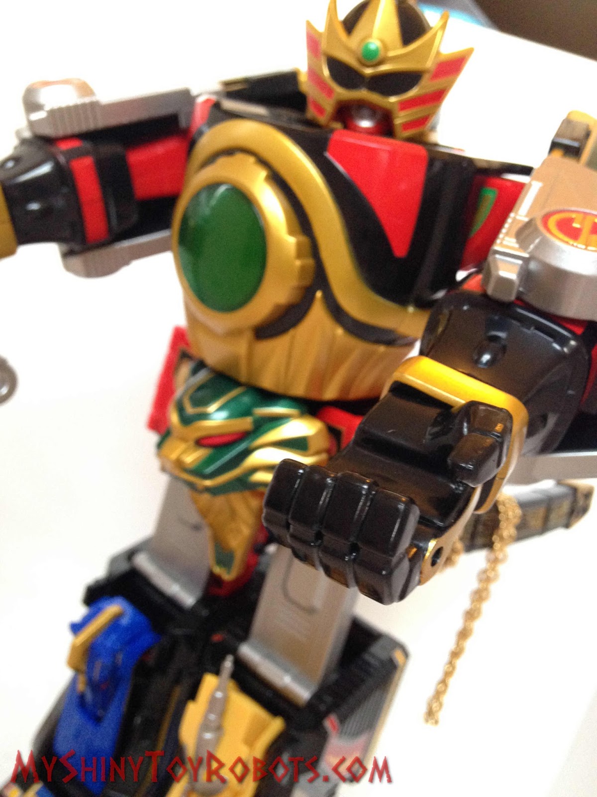 My Shiny Toy Robots: Toybox REVIEW: Power Rangers Legacy Collection ...