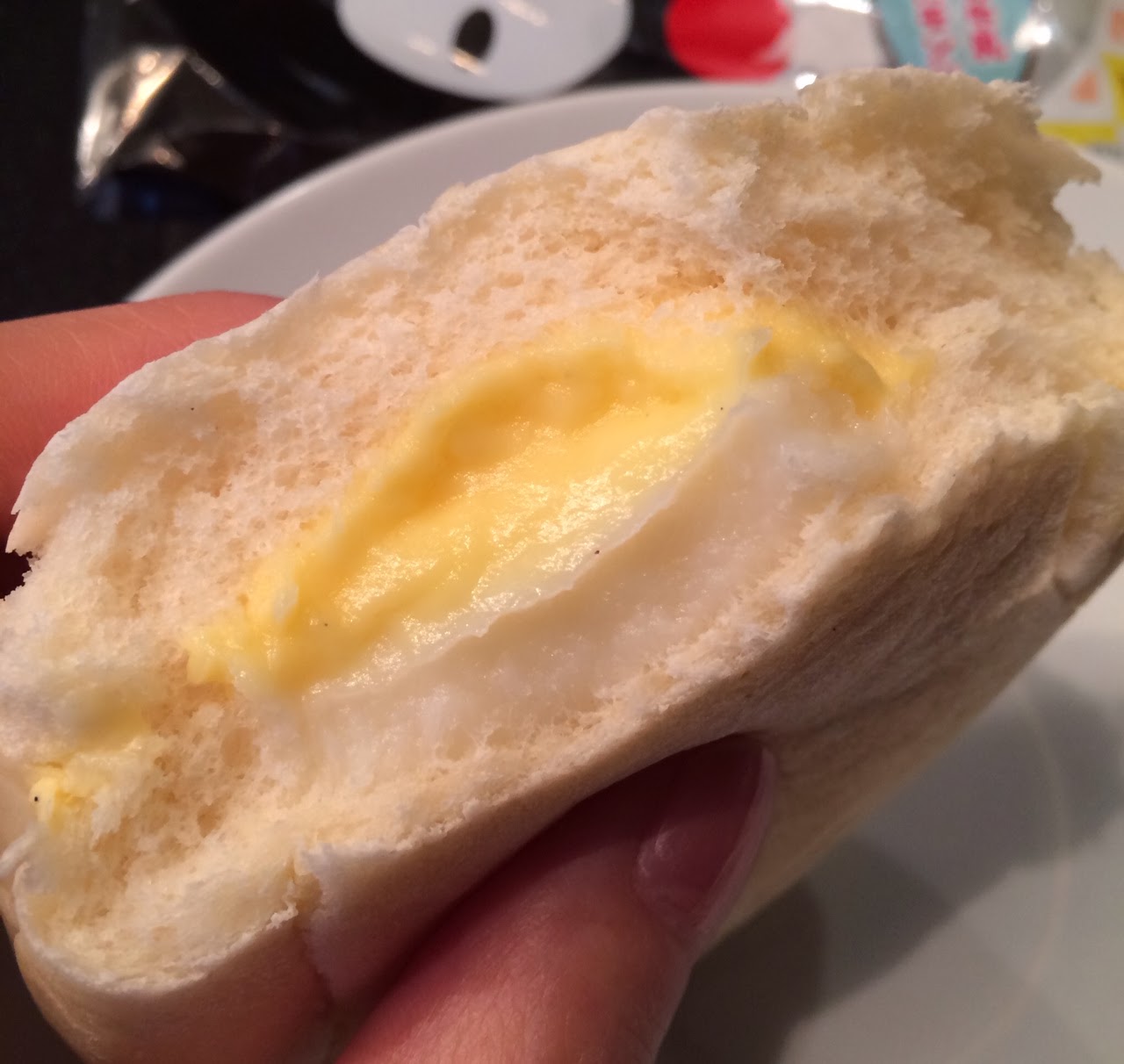 Kumamon Cream Bun / くまモン クリームパン ~ I'm Made of Sugar! - Chihiro's food blog