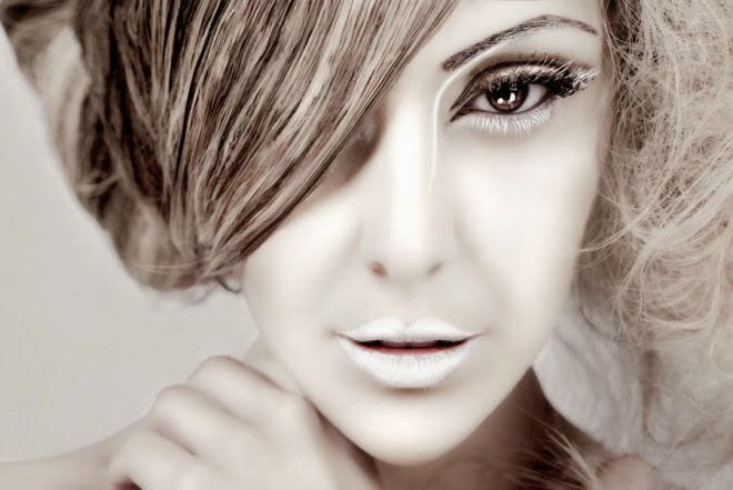 Awesome Beauty Photography Examples by Primo TaccaNeto