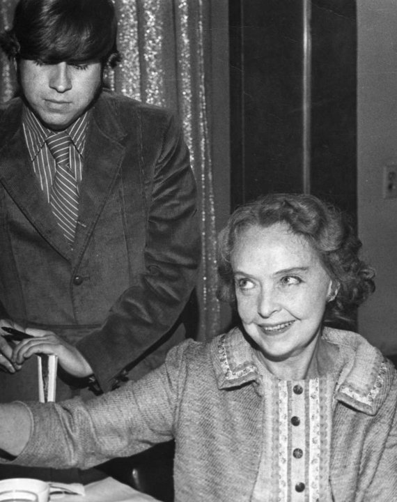 The Del Valle Archives: Wednesday, June 8, 2011