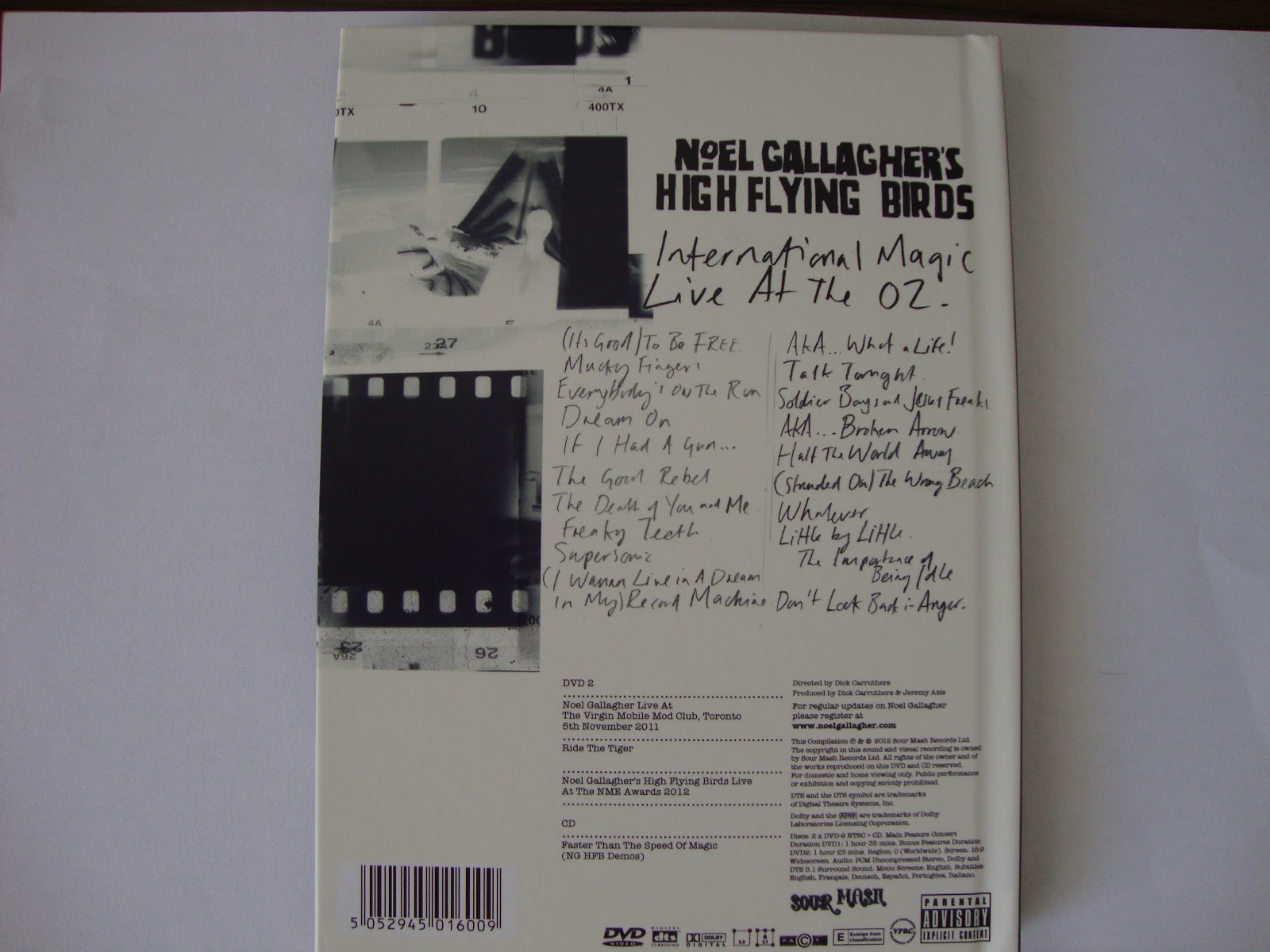 High Flying Birds Collector: DVD - International Magic Live At The O2