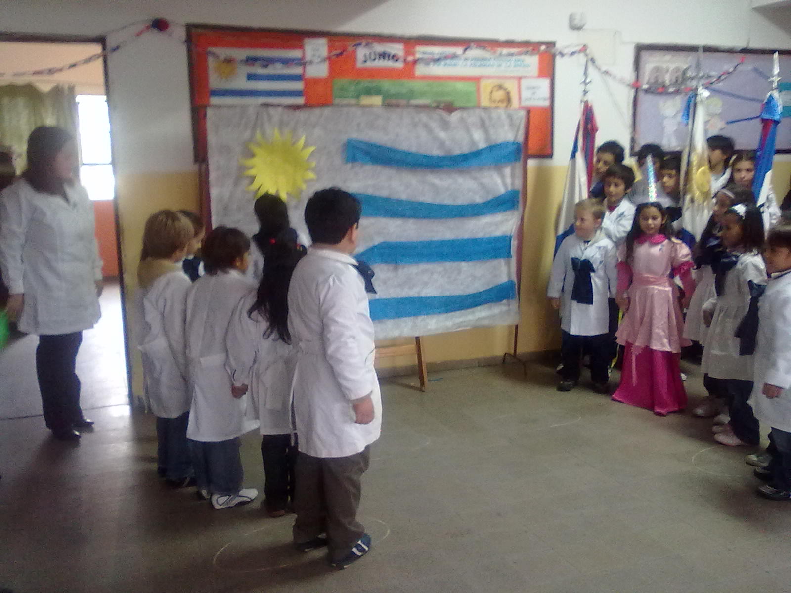 Escuela N°82 - Colonia: junio 2011