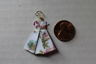 thealliancetrader design blog: Dollhouse Miniature Paper Clothes
