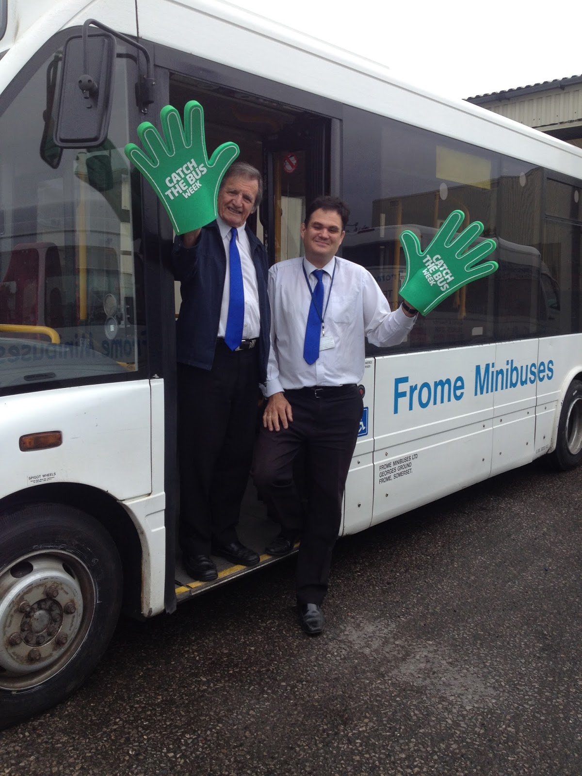Frome and Villages Bus Users Group: Frome minibuses showing their ...