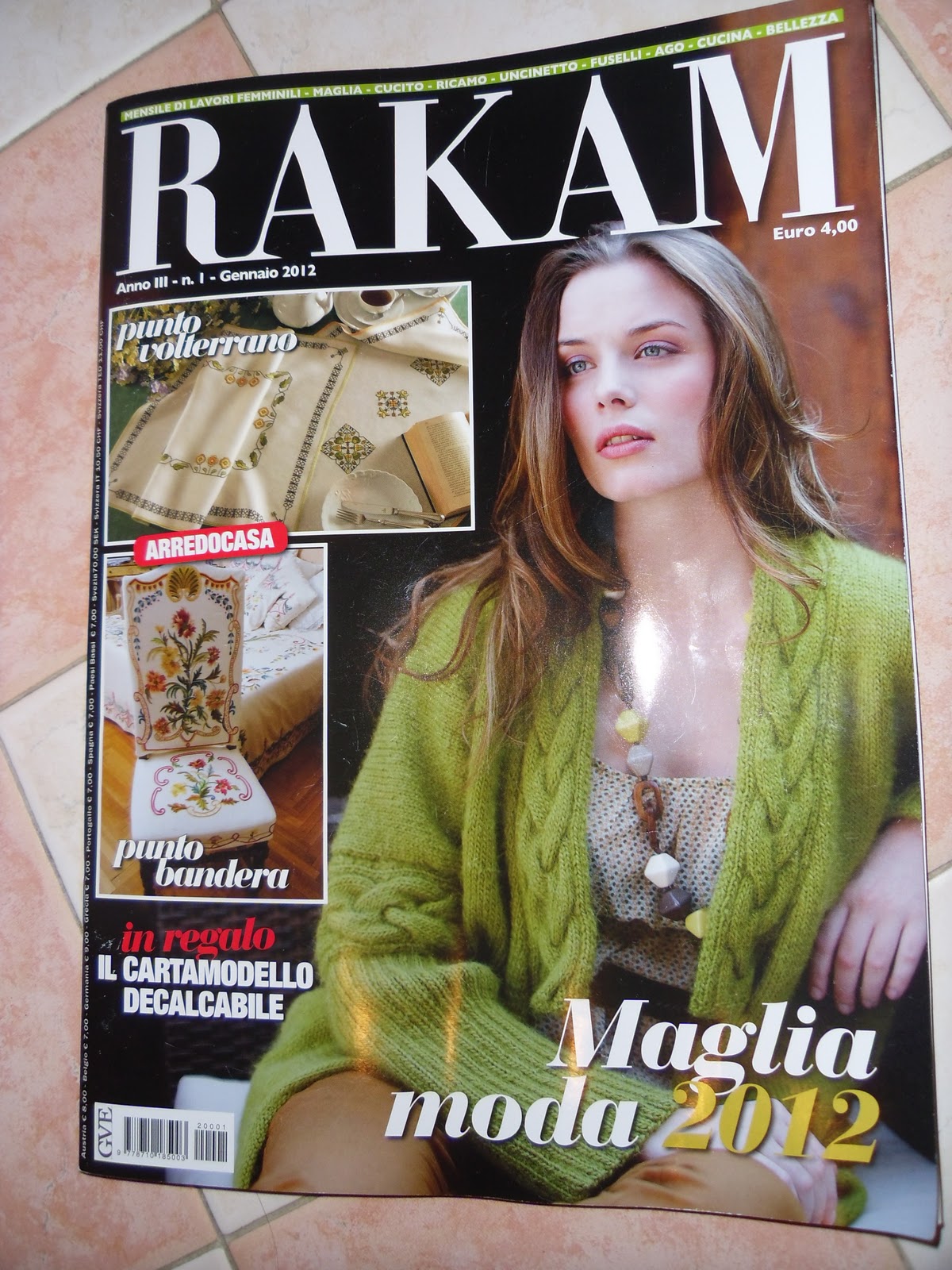 Stoffe, fili e pensieri in libertà: Articolo su Rakam - Publication on ...