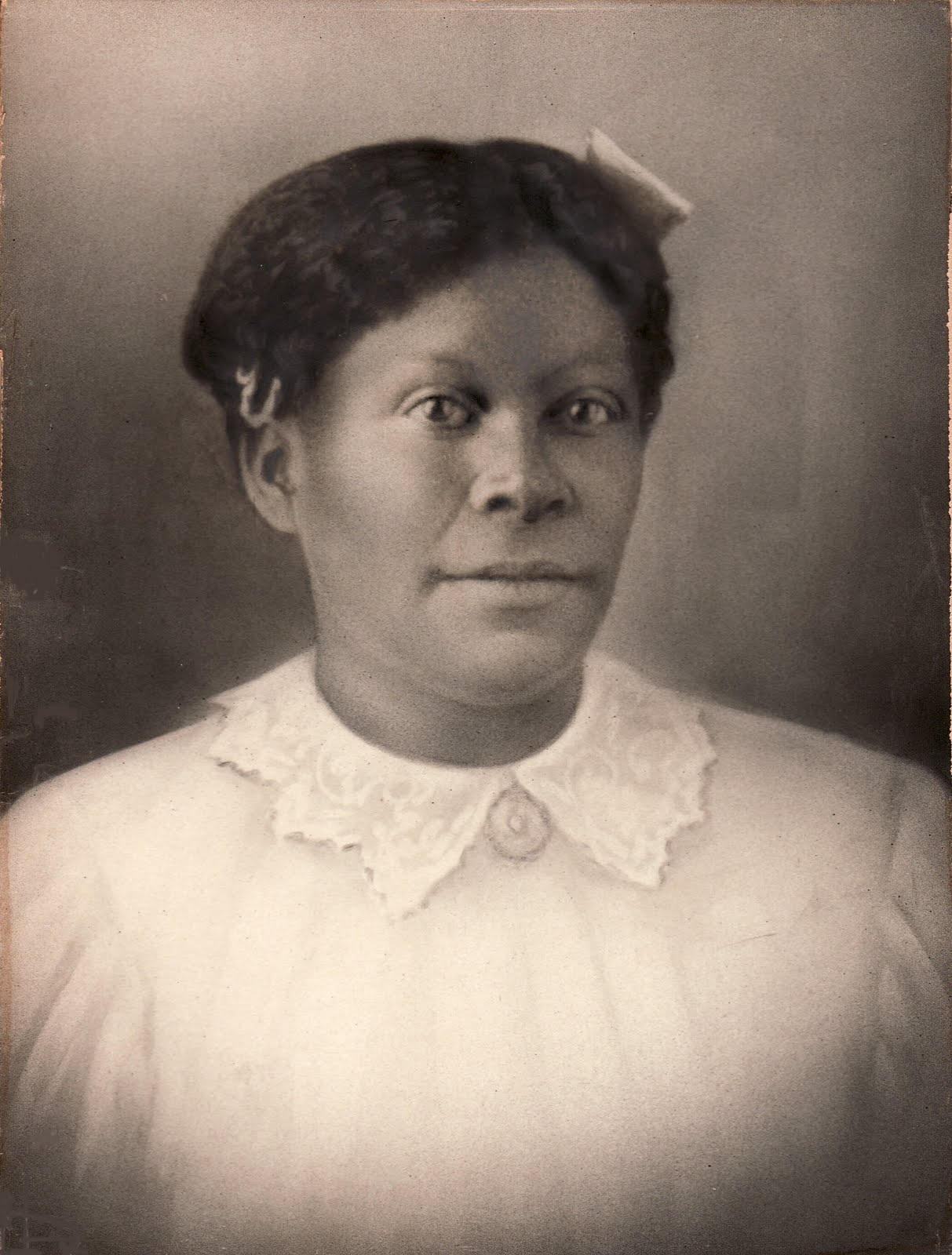 Between the Gate Posts: Wordless Wednesday - Elizabeth Thompson Ephraim