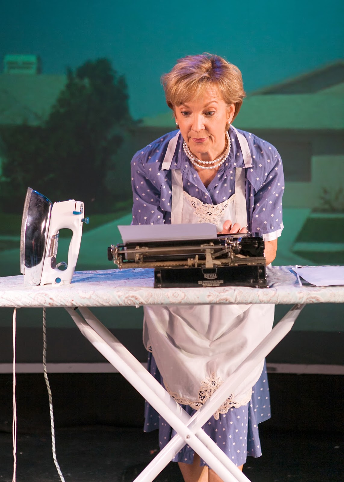 PHX Stages: promo photos - ERMA BOMBECK: AT WIT'S END - Fountain Hills ...