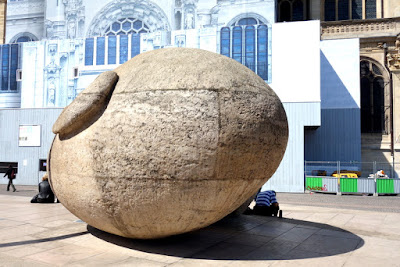 Paris : L'écoute, une sculpture signée Henri de Miller au coeur des ...