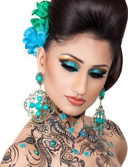 Makeup in Traditional Style - Latest Fashion Trends