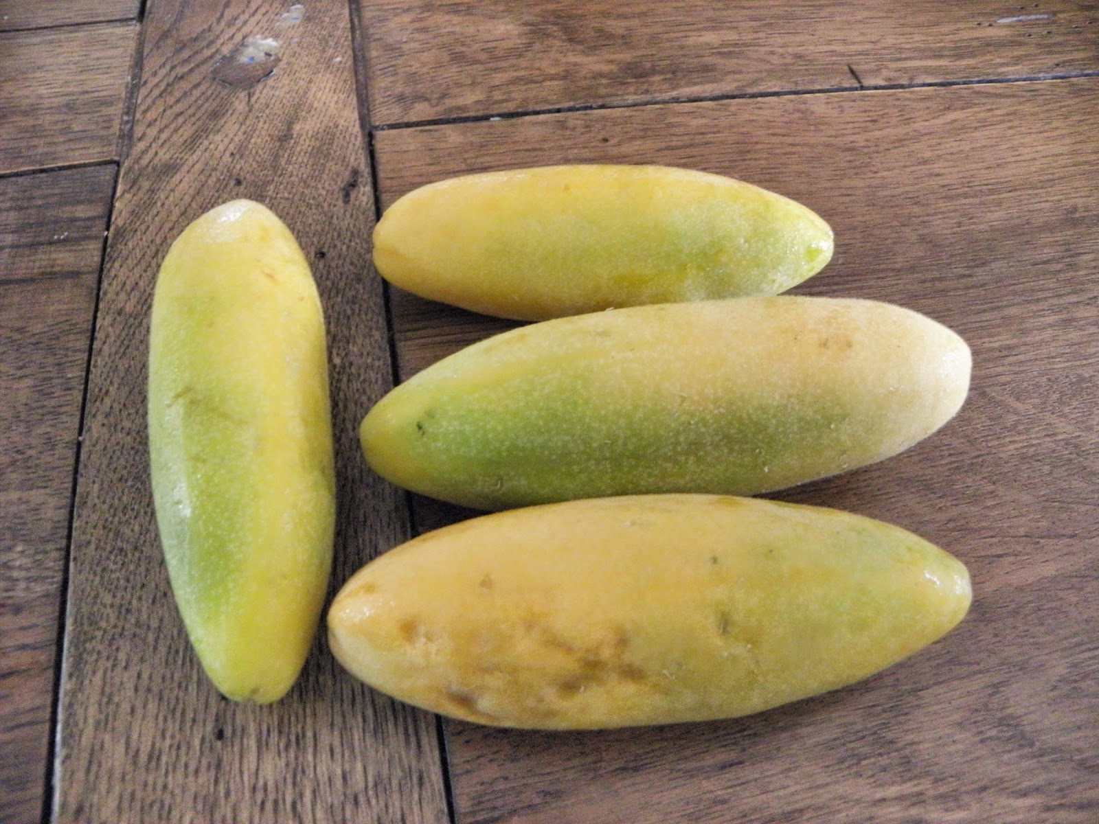 Ecuador Joannan silmin - Ecuador in my eyes: Taxo smoothie and ice ...