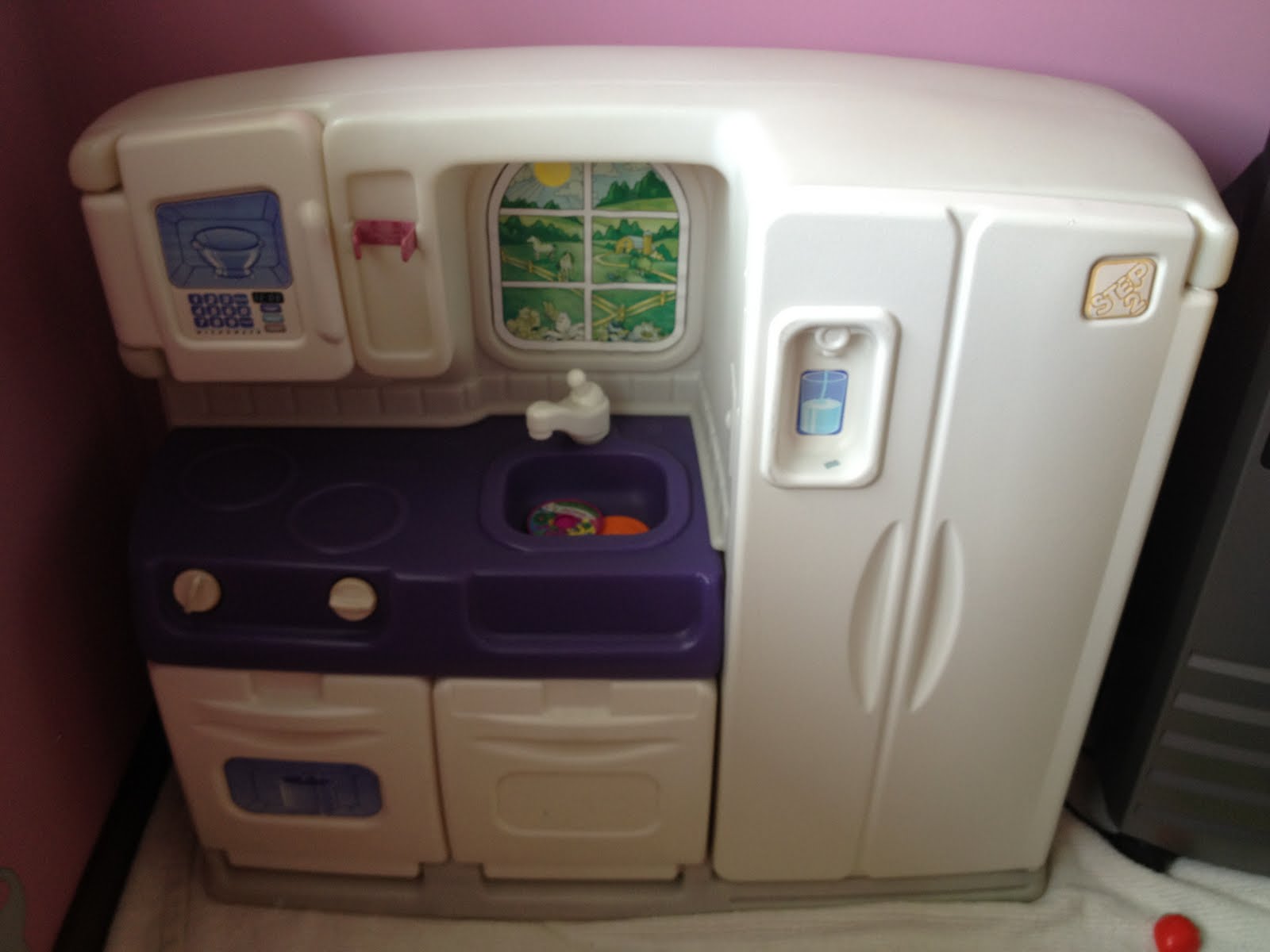 Step 2 Kitchen- SOLD! | Budgety Mummies