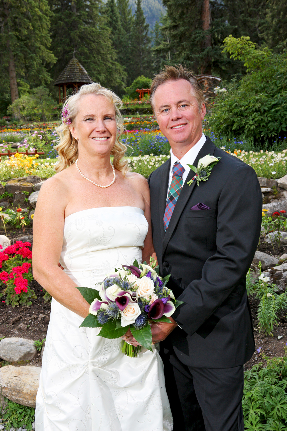 Alpine Peak Photography: Kananaskis Wedding Photographers - Janis ...