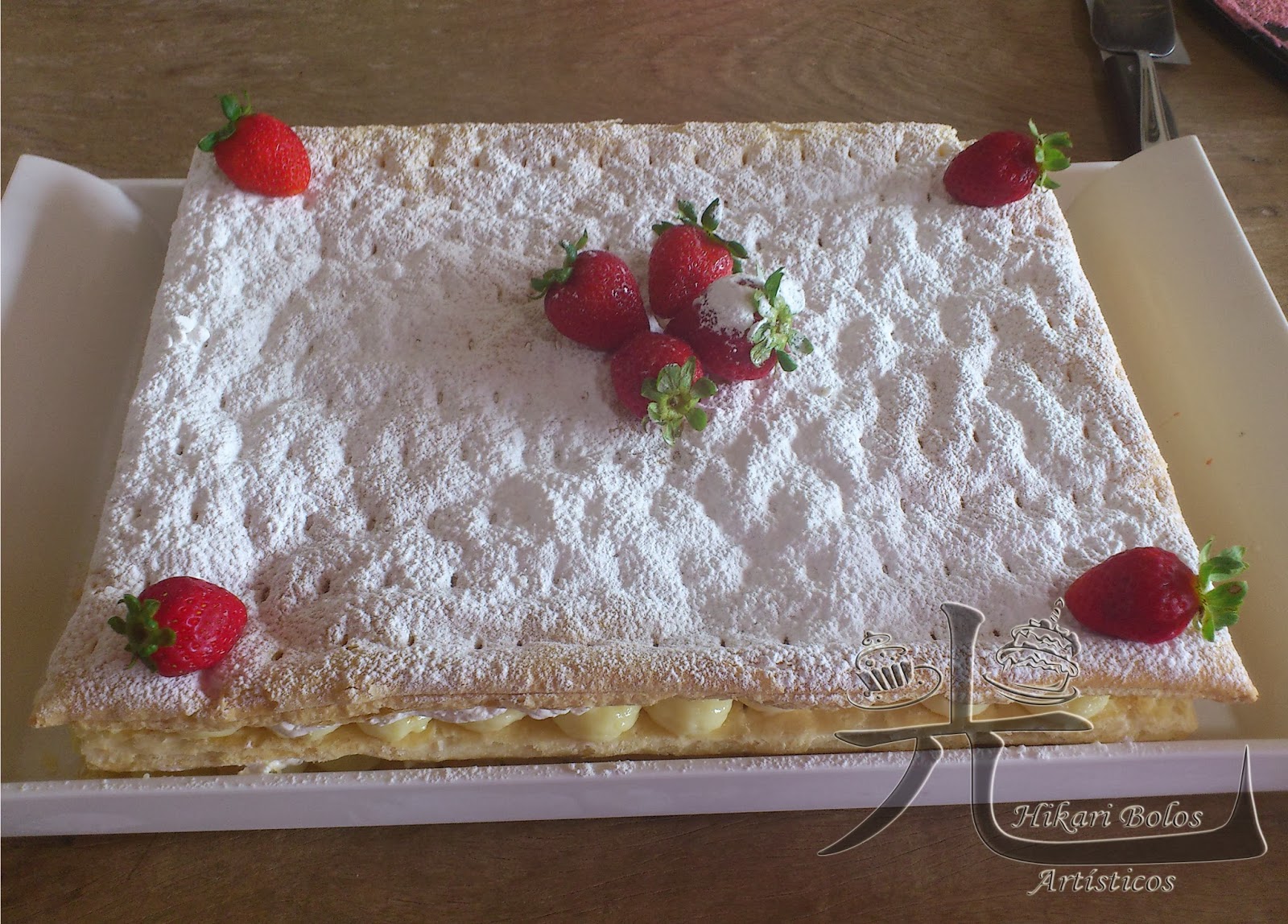 Bolo Mil Folhas - Hikari Bolos Artísticos