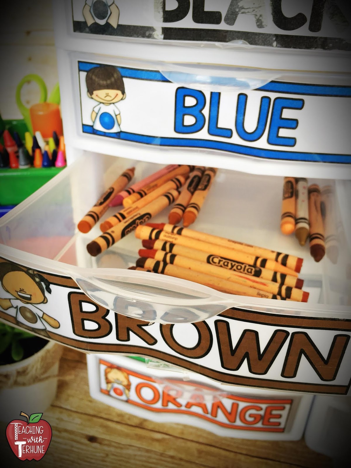 Teaching With Terhune: CRAYON ORGANIZATION SYSTEM