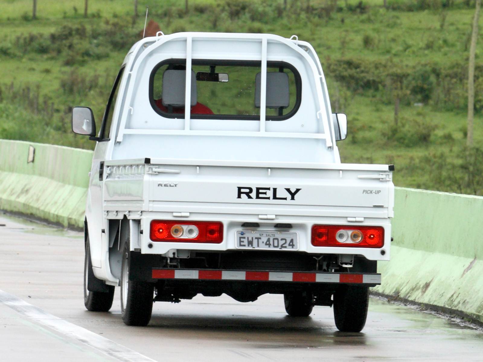 Rely, marca da Chery, estréia no Brasil com pick-up de R$ 29.990